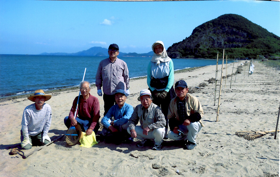 有明浜の海浜植物とアサギマダラ飛翔会 | JCCCA 全国地球温暖化防止活動推進センター